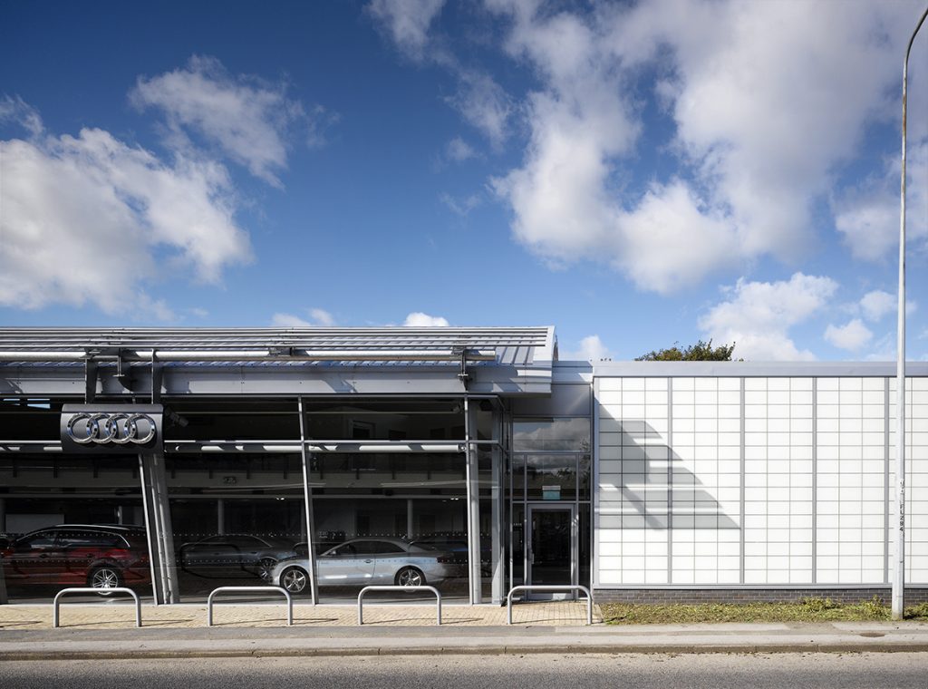 Audi Dealership | Kalwall