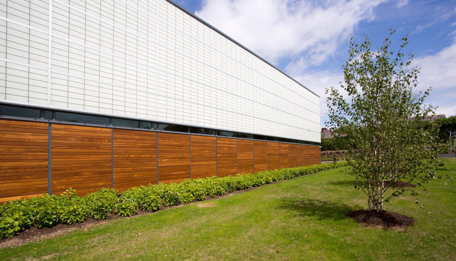 High-Performance Translucent Facade Materials | Kalwall